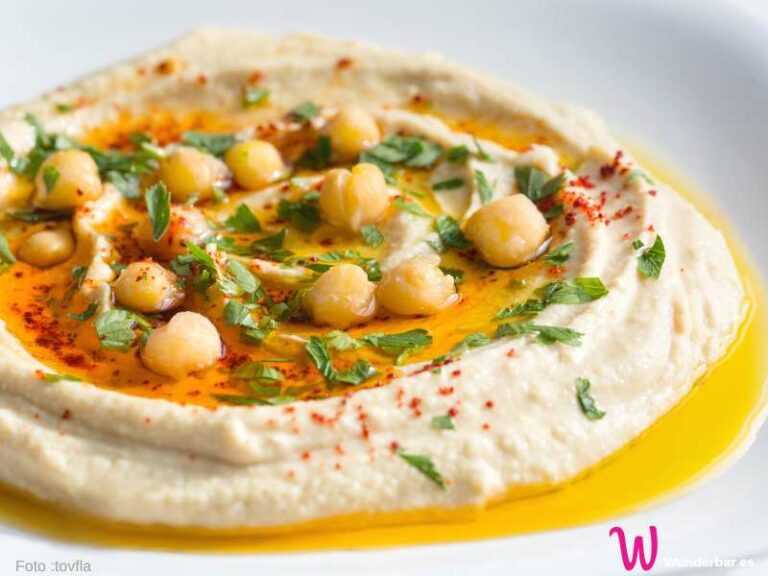 Hummus schnell und einfach selbermachen | Hummus Rezept
