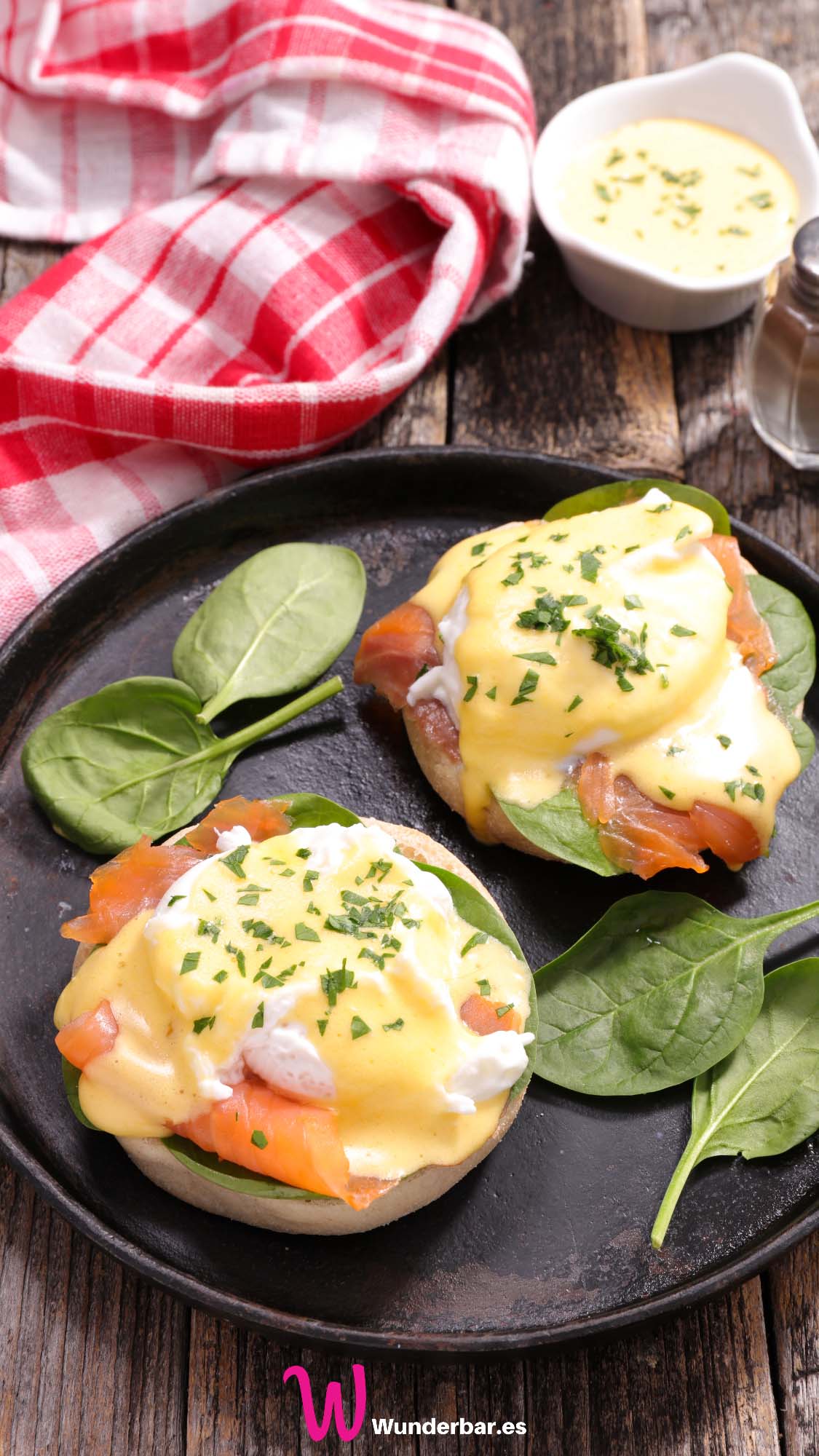 Eier Benedict Rezept – So gelingen dir perfekte Eggs Benedict - Wunderbar!